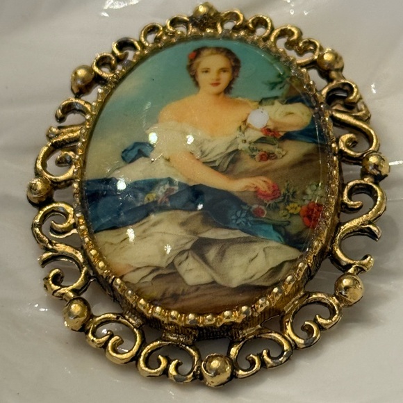 Jewelry | Vintage Portrait Brooch Rococo Lady Ornate Gold Filigree ...